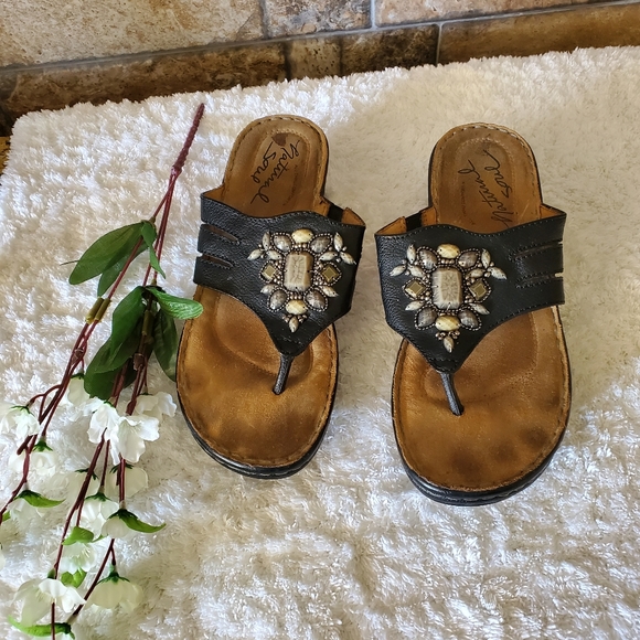 Natural Soul | Shoes | Natural Soul All Thru Confort Sandals | Poshmark
